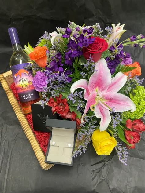 Deluxe Cut Above The Rest Flowers And More