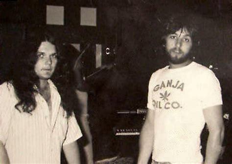 Pin By Lorlie On Lynyrd Skynyrd Lynyrd Skynyrd Band Ronnie Van Zant