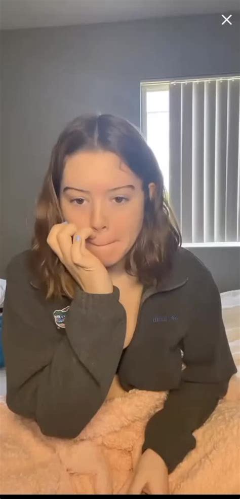 Periscope Live Cute Girl 2811080phd By Happy Animals