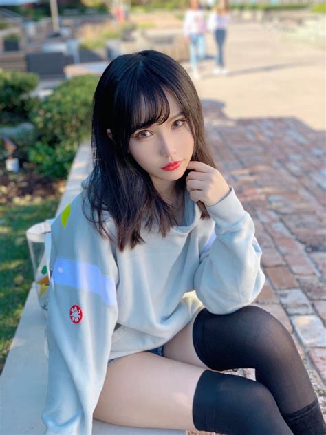 Beautiful Asian Women Asian Beauty Young Fashion Girl Fashion