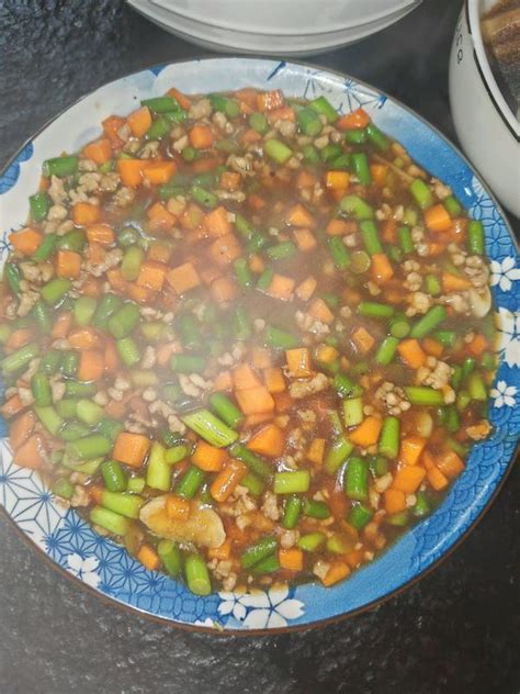 【蒜苔炒肉末，三碗米饭都不够吃图片】华12hd下厨房