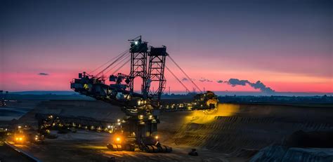 Intelligent Mining 4 0