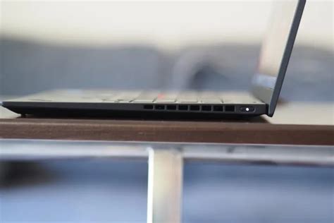 Review Laptop Lenovo Thinkpad X1 Nano Gen 3 Laptop Ringan Dan Tangguh