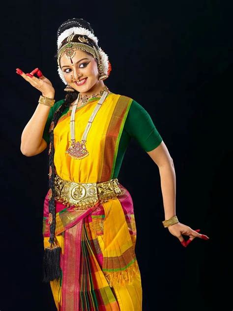 Manju Warrier Dance Photography Poses Indian Classica