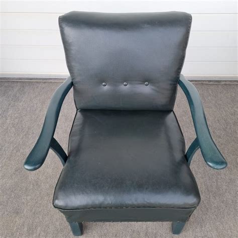 2 Fauteuils Anciens En Skaï Années 20 Assise Déco Vintage Au Vieux