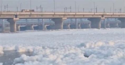 Yamuna River Pollution Sparks Outrage As Toxic Foam Returns Before Chhath Festival Pune News