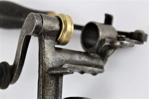 Antique Shotgun Shell Loading Tool Roll Crimper