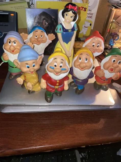 Vintage Disney Snow White Seven Dwarfs Rubber Hard Plastic Figures £