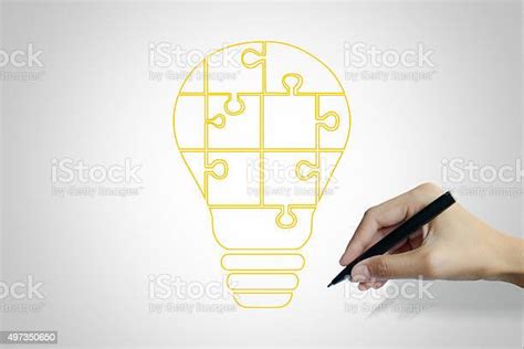 손으로 그리기 낱말퍼즐 전구 꺾은선형 비즈니스 아이디어예요 2015년에 대한 스톡 사진 및 기타 이미지 2015년 개념 개념과 주제 Istock