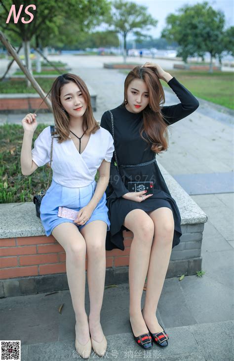 두 여자 친구 파쇄 돼지 고기 나시 사진 포토 앨범 V2ph