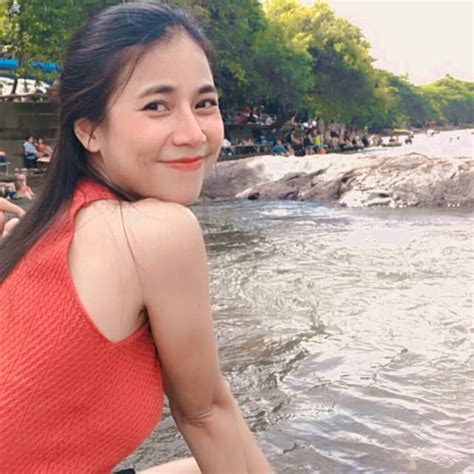 Nattakrita Boonta Natta 9889 • Threads Say More