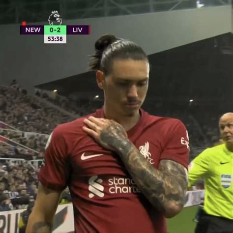 Pin By Susie On Darwizzy Soccer Players Football Funny Liverpool Football