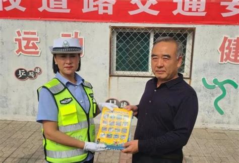 【秋季交通安全宣传】临汾公安交警组织开展“秋季交通安全宣传”送法进校主题宣传活动澎湃号·政务澎湃新闻 The Paper