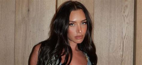 Kylie Jenners Bff Stassie Karanikolaou Soaks Up The Sun