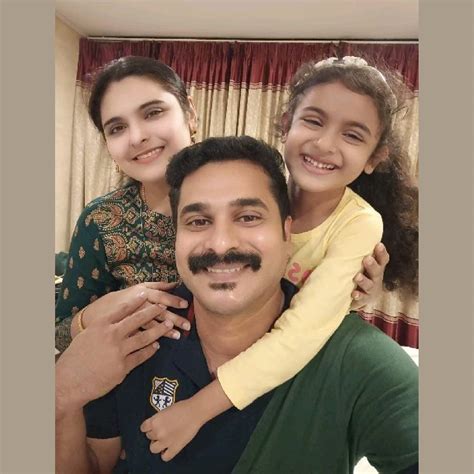 ബാലതാരമായി വന്ന് നായികയായ അമ്മയുടെ മകൾ സീരിയലിൽ അരങ്ങേറ്റം കുറിക്കുന്നു ഇനി സാന്ത്വനത്തിലെ