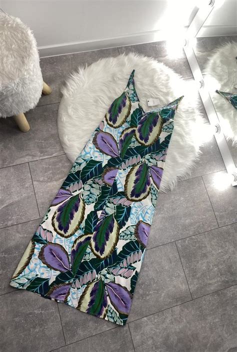 Нова сукня — ціна 499 грн у каталозі Довгі сукні Купити жіночі речі за доступною ціною на Шафі