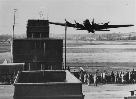 Asisbiz Aircrew Usaaf 8af 91bg Major Bishop Buzzes The Control Tower In His B 17g Fortress At