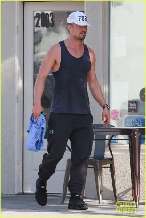 Josh Duhamel Shows Off His Buff Biceps After The Gym Photo 3843594