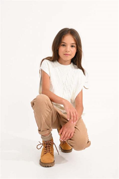 Molly Bracken Girl Fashion Loft