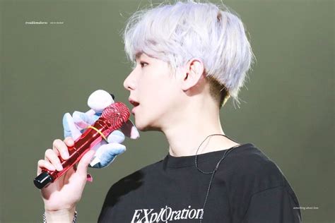 Baekhyun Performing At Exploration In Kuala Lumpur