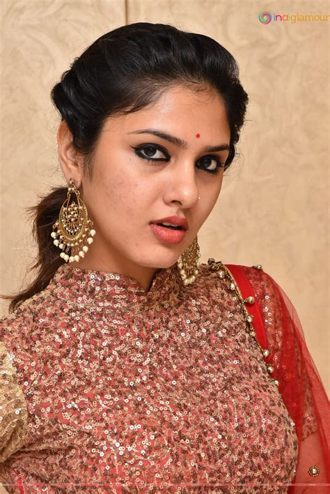 Apsara Gayatri Actress Hd Photos Images Pics And Stills