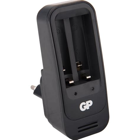 Стандартная зарядка GP PB560 для АА и ААА аккумуляторов и 4 ...
