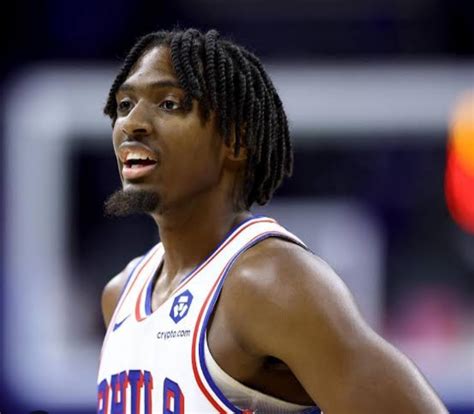 Tyrese Maxey Awarded 202324 Kia Nba Most Improved Player Six Sports