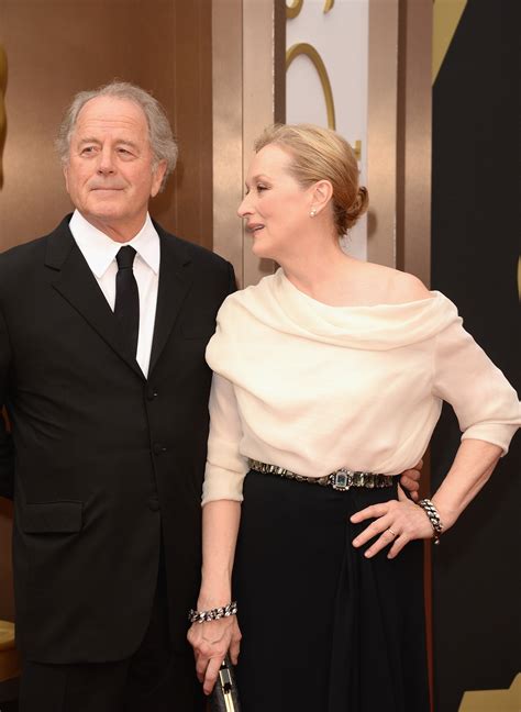 Despite 160m Wealth Meryl Streep Cooks Breakfast For 12 — At 73 She