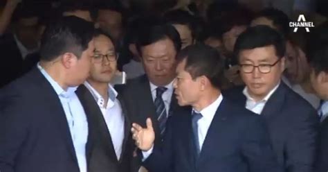 병원에 검찰에 위기의 롯데 오너 일가