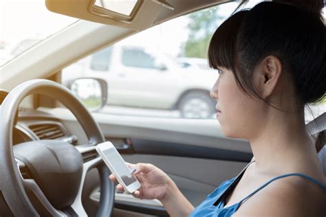 Cell Phones And Texting Distracted Driving Laws In Mississippi
