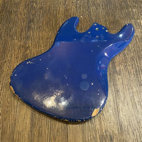 Yahooオークション Squier Bass Body ベース ボディ C178
