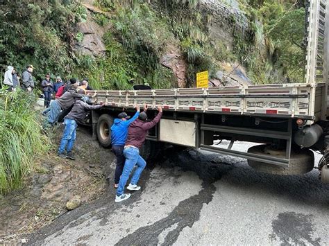 Tráfego na Serra do Corvo Branco é liberado