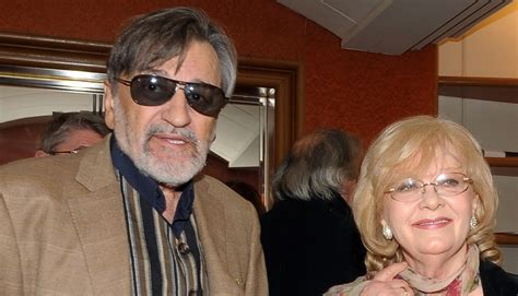 Dragan Nikolić I Milena Dravić Nisu Imali Decu Glumac Je Samo Jednom Govorio O Bolnoj Temi I