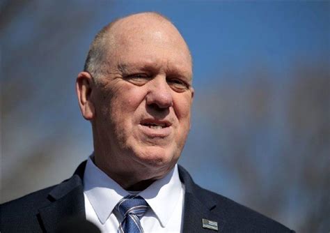 رسوایی مالی دستیار ترامپ لو رفت ماجرای کیسه پر از دلار چیست؟