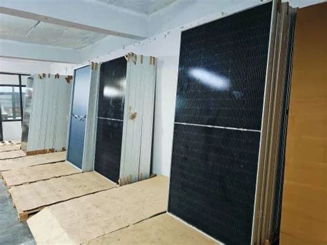 Adani Dcr Bi Facial Solar Power Panel In Surat