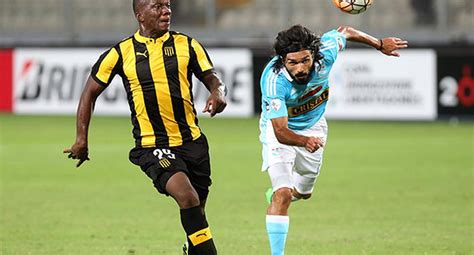 Sporting Cristal Vs Peñarol Prensa Uruguaya Da Con Palo A Los Suyos
