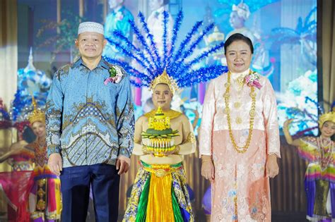 🙏 รั งานโสตทัศนศึกษา โรงเรียนรัตนโกสินทร์สมโภชบางขุนเทียน