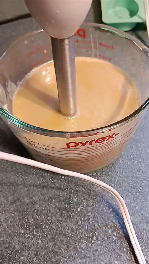 Making Manuka Honey And Jojoba Oil Handmade Soaps🧼🍯 Handmadesoap