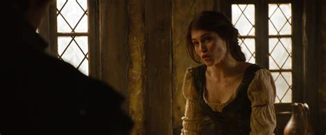 Gemma Arterton As Witch Hunter In Hansel And Gretel Witch Hunters