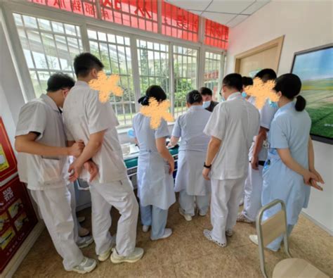 蒙泰推荐丨蒙泰磁控约束带走进成都锦欣精神病医院，护长们纷纷前来体验 东莞蒙泰护理用品