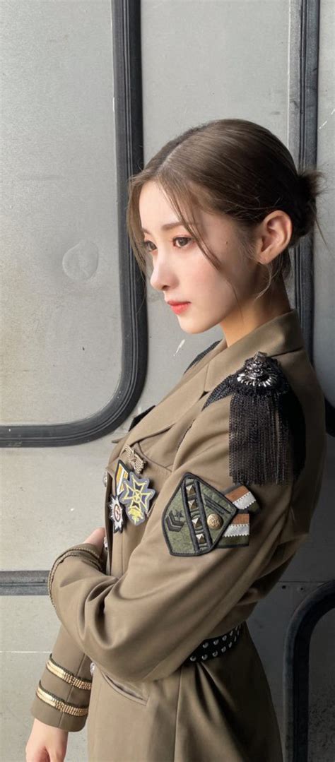 Yuki Mori Koyuki Purple Kiss Kpop Girls Group Fan