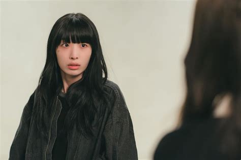 Myung Ja Eun Sosok Murah Hati Di Drakor Pyramid Game