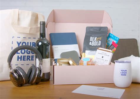 45 Best New Employee Welcome Kits Nov 2024