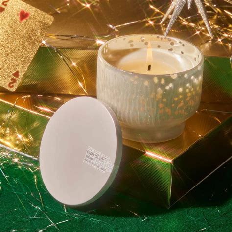 Capri Blue Volcano Holiday Mercury Inverted Etch Jar 10 Oz Chrome