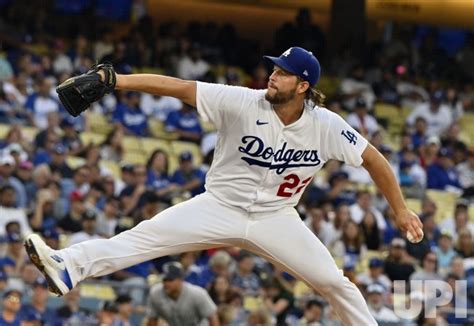Photo Max Muncy Comes Up Clutch As Dodgers Win In Clayton Kershaw S