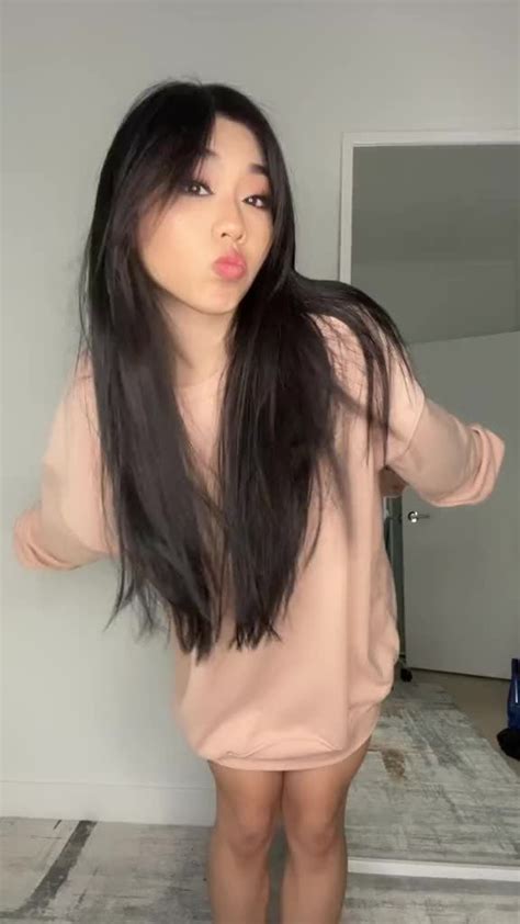 Cheerleader Scrolller