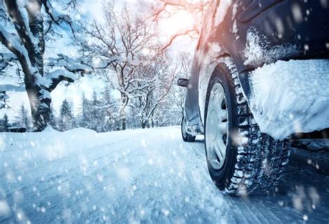 ДЕЛОВИ ОД ХРВАТСКА ПОД СНЕГ Гласот на Европа