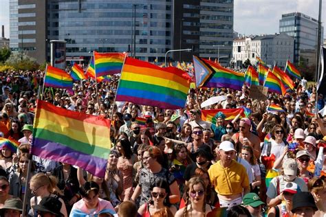 La Jornada Aún Enfrenta Discriminación Población Intersexual Encuesta