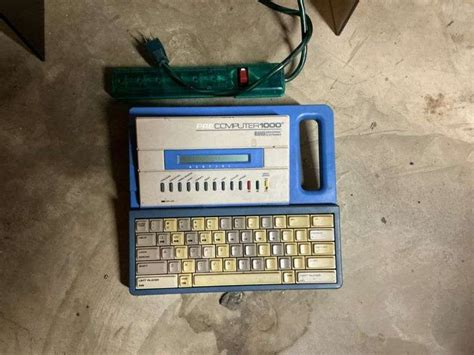 Oreck Professional Air Purifier Precomputer 1000 Surge Protector 2