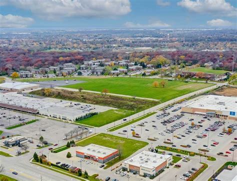 Lw Besinger Dr Carpentersville Il 60110 Meadowdale Shopping Center